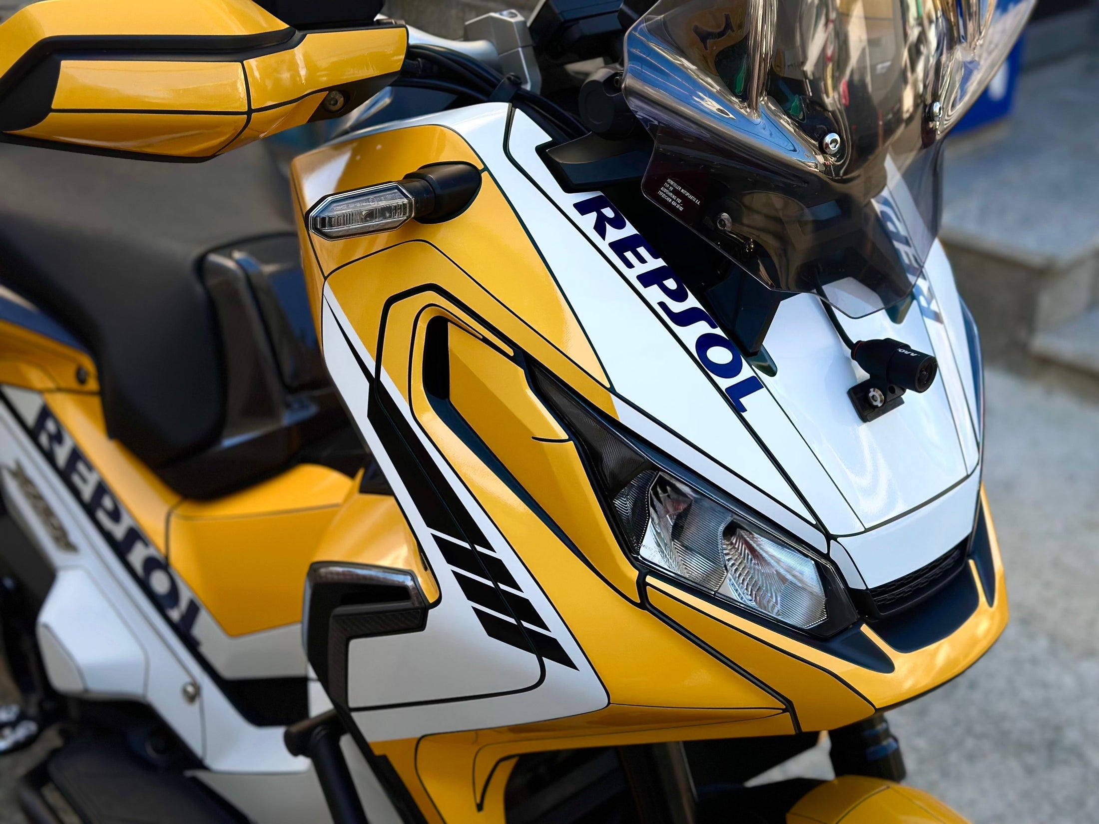 HONDA X-ADV 750 Custom Vinyl Graphic Decal Kit (1-1.REP) – GRID Performance